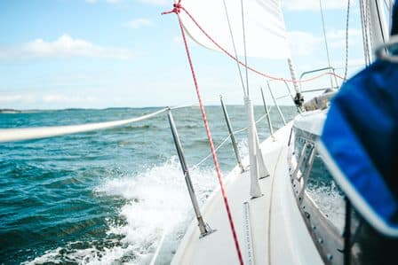 How This Gyroscopic Stabilizer Eliminates Up to 95% of Boat Roll | EIT ...